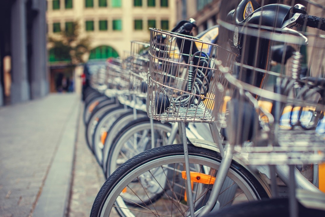Cycling to Work: The Benefits of Sustainable Transport - JEG Tower ...